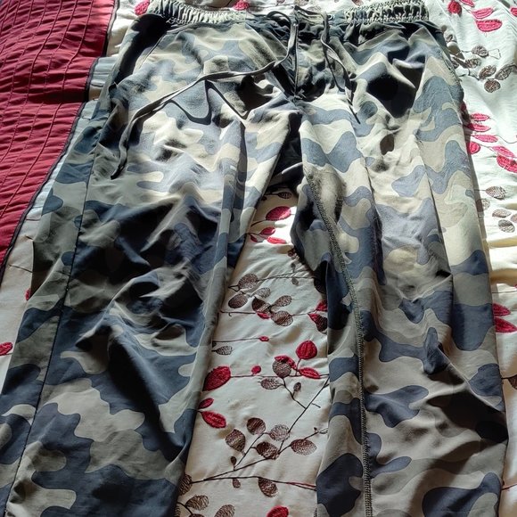 Arecon | Pants | Mens Arecon Lightweight Camo Pants With Zipper M ...